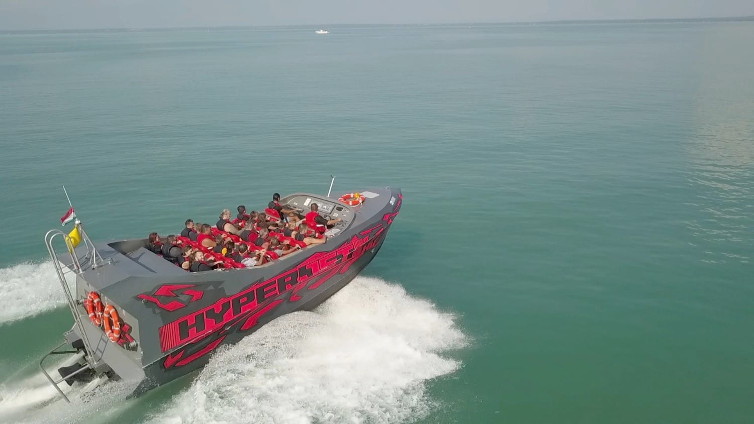 Működési engedélyt kapott a Hyperjet a Balatonon - AQUA Vízisport és ...