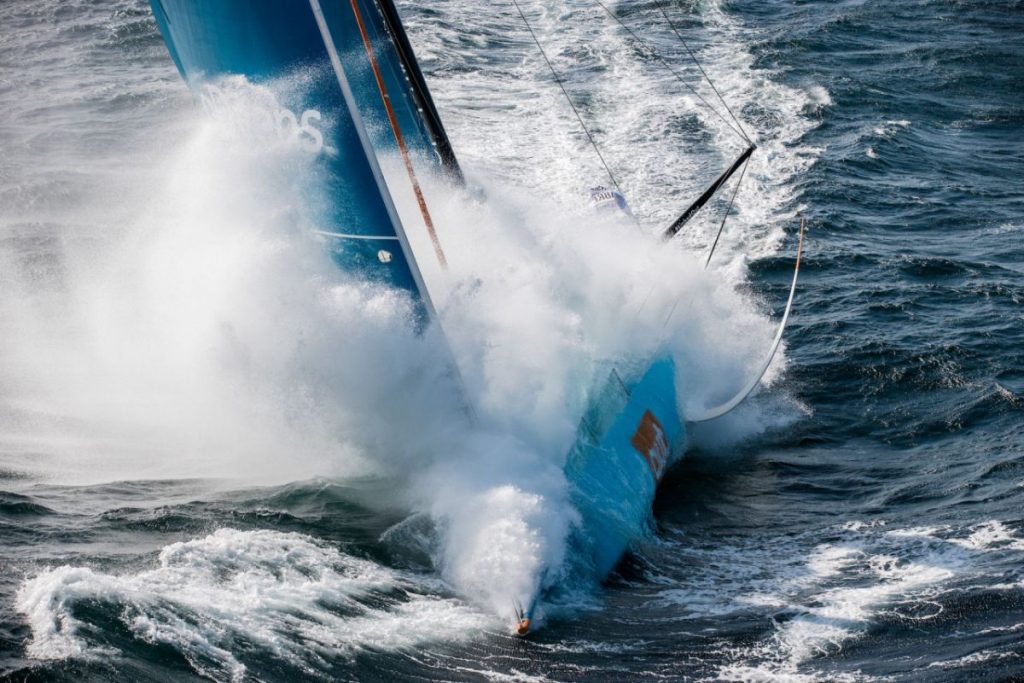 Charlie Dalin nyerte az IMOCA Globe Seriest - AQUA Vízisport és Életmód ...
